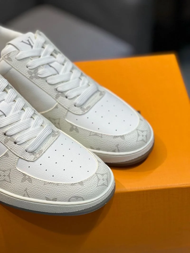 Louis Vuitton Low Shoes