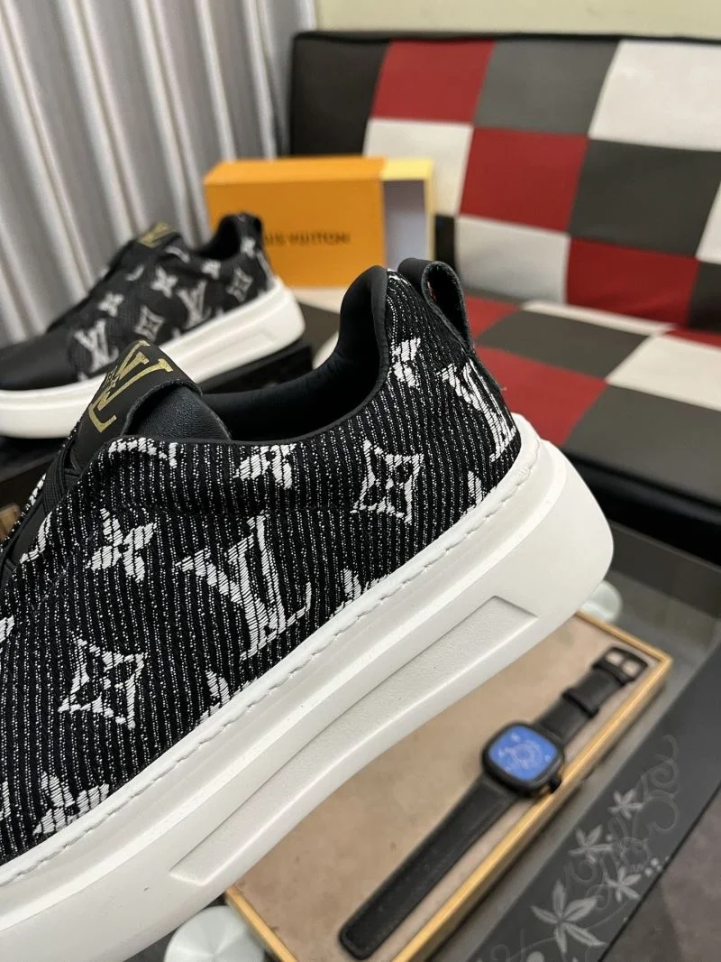 Reasonably priced Louis Vuitton Low Shoes
