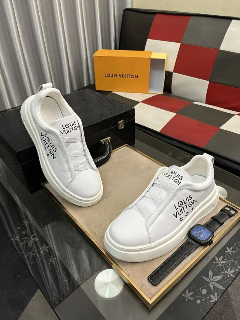 High fidelity Louis Vuitton Low Shoes