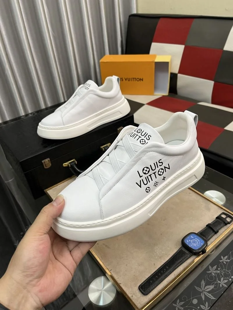 High fidelity Louis Vuitton Low Shoes