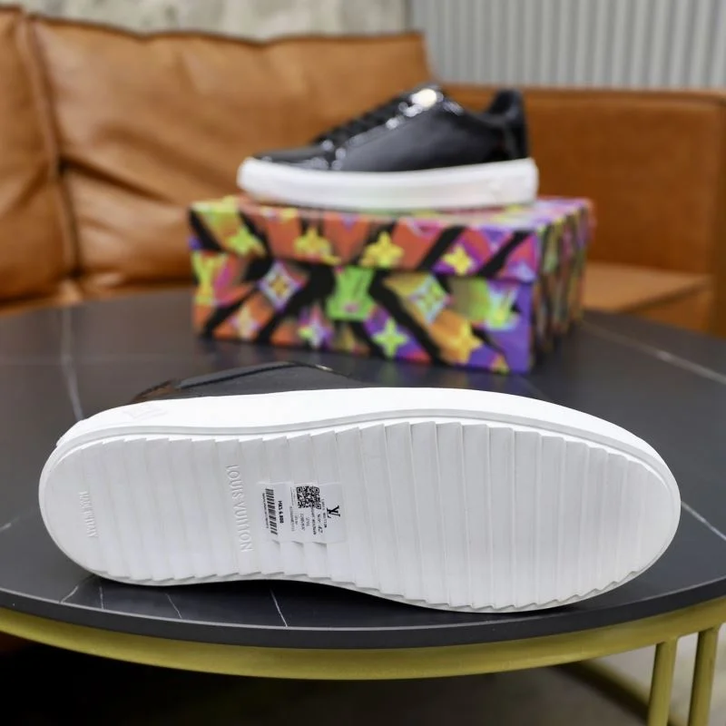 Louis Vuitton Low Shoes
