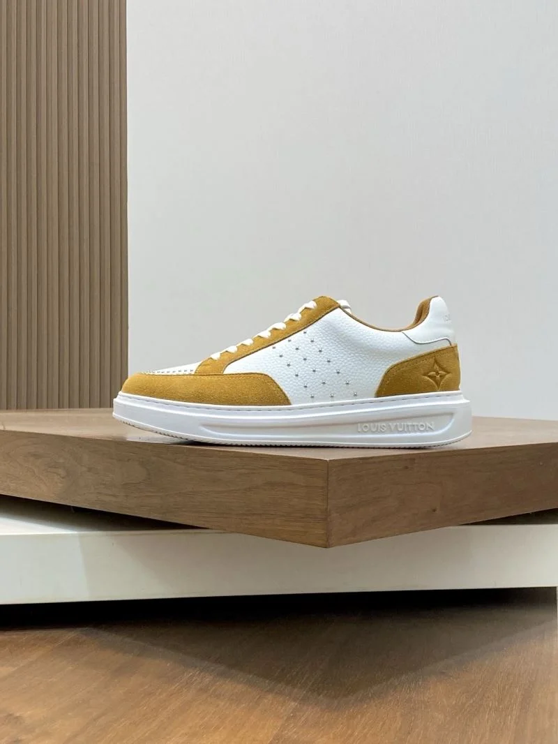 Accurate model Louis Vuitton Low Shoes