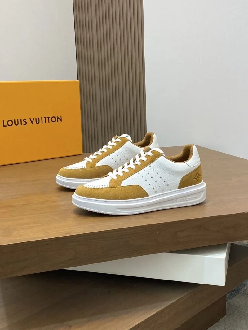 Accurate model Louis Vuitton Low Shoes