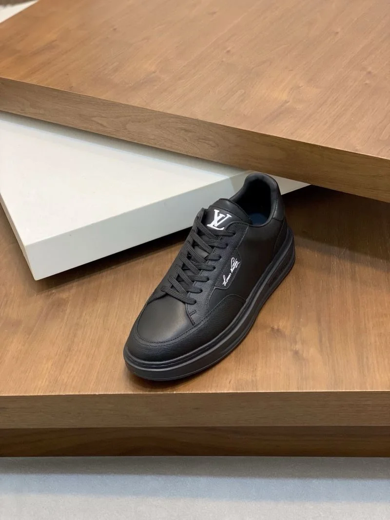 Louis Vuitton Low Shoes