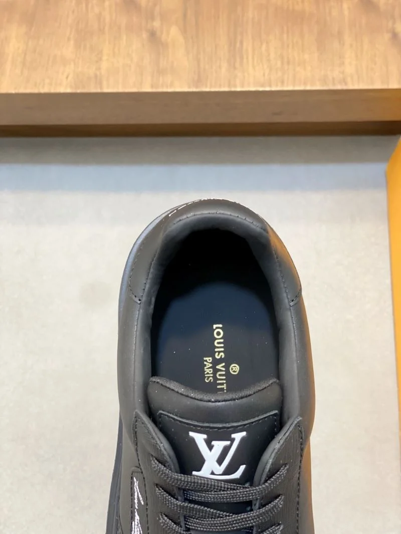 Louis Vuitton Low Shoes