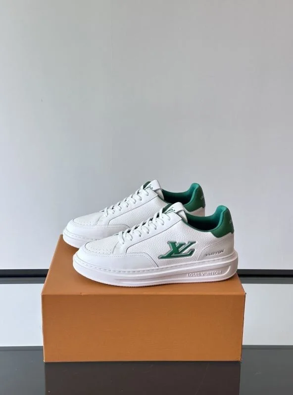 Exact replica Louis Vuitton Low Shoes