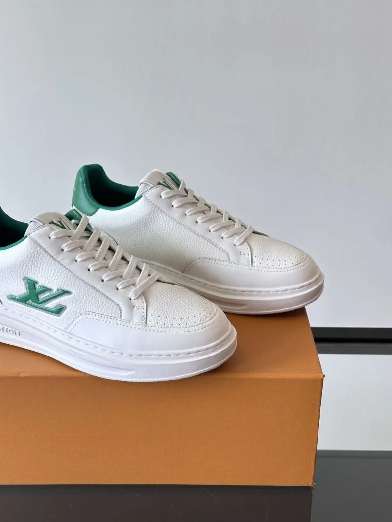 Exact replica Louis Vuitton Low Shoes