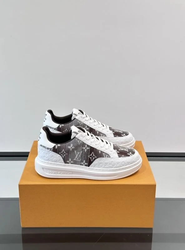Louis Vuitton Low Shoes