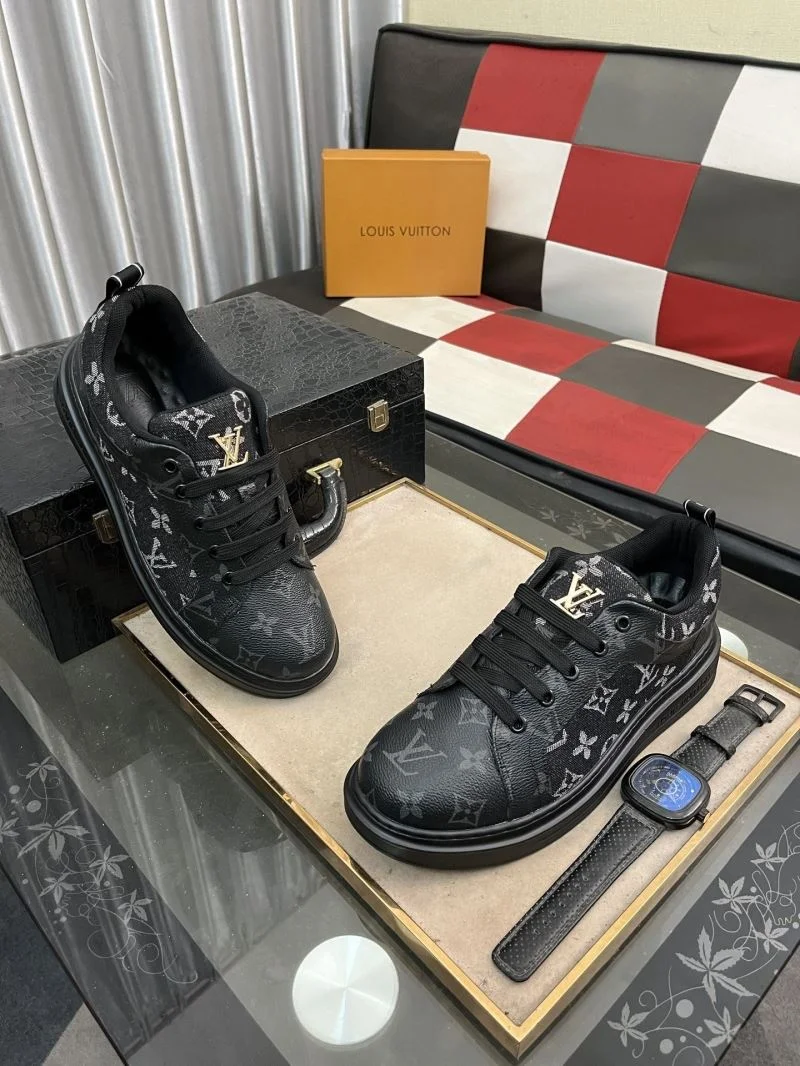 Exact replica Louis Vuitton Low Shoes