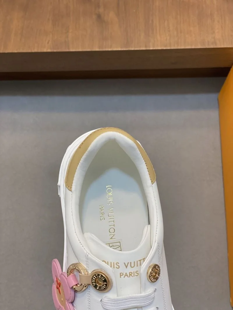 Louis Vuitton Low Shoes