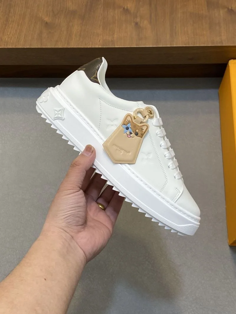 Real Louis Vuitton Low Shoes