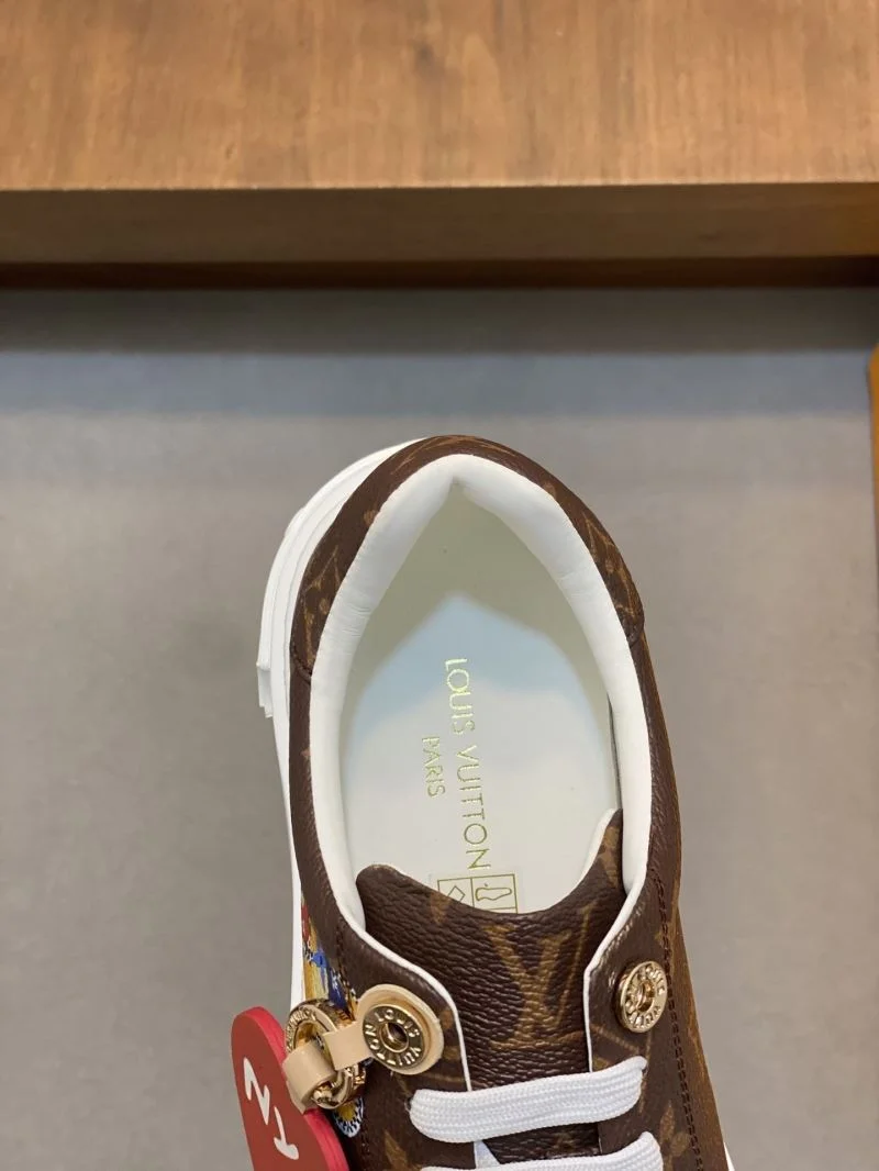 Louis Vuitton Low Shoes
