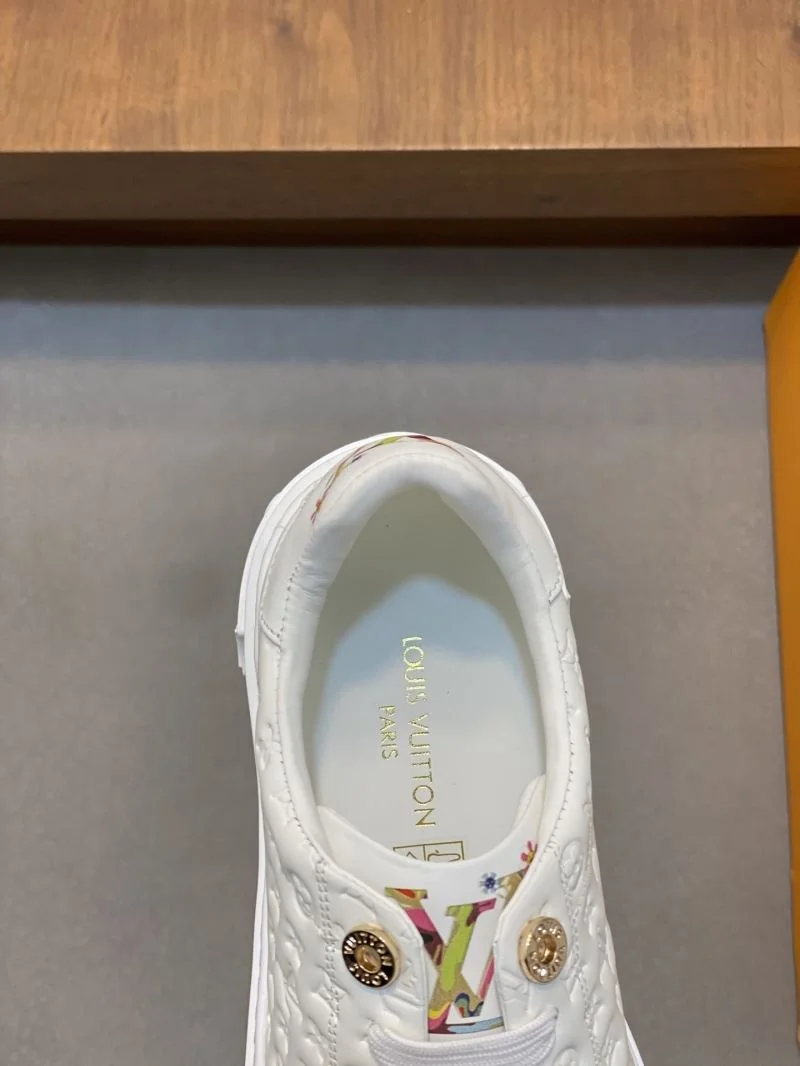 Louis Vuitton Low Shoes
