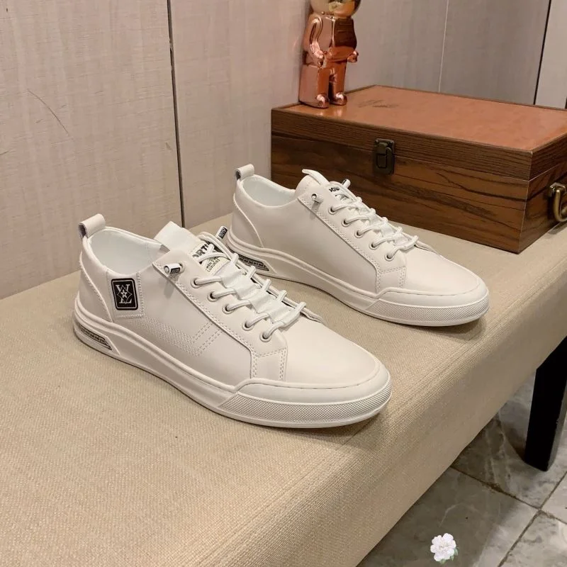 Louis Vuitton Low Shoes