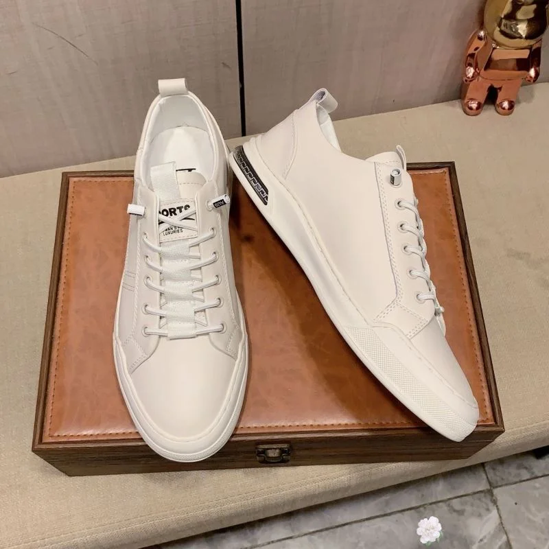 Louis Vuitton Low Shoes