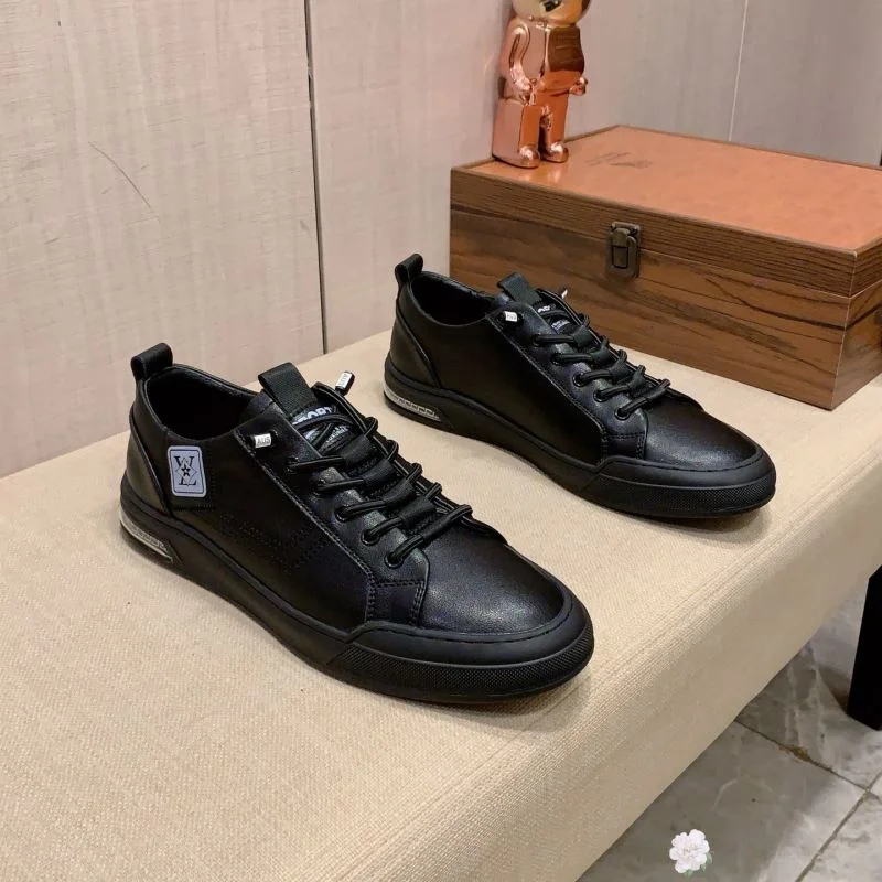 Louis Vuitton Low Shoes