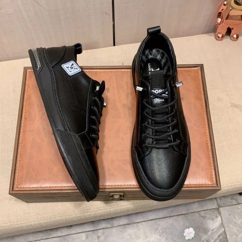 Indistinguishable Louis Vuitton Low Shoes