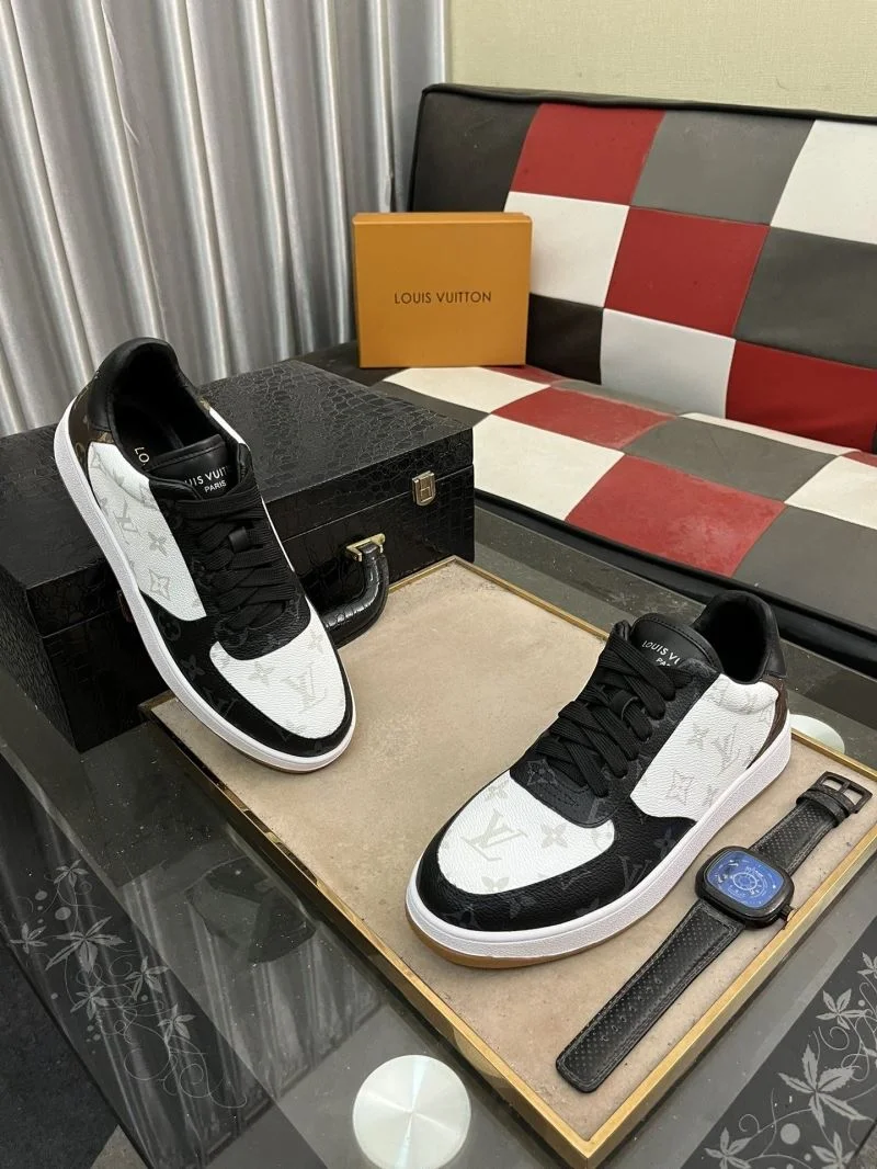 Bargain Louis Vuitton Low Shoes