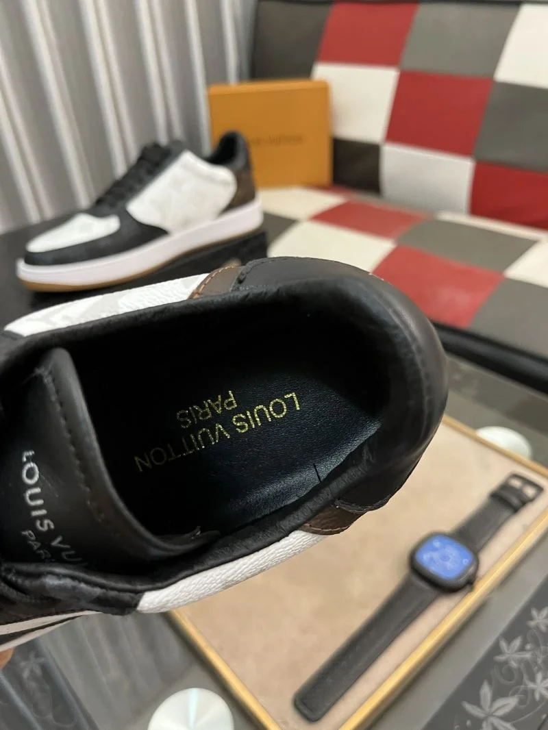 Bargain Louis Vuitton Low Shoes