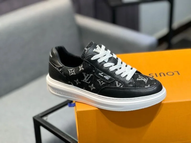 Brand-authenticated Louis Vuitton Low Shoes