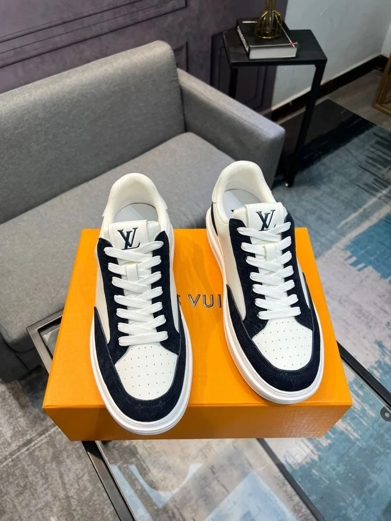 Exact replica Louis Vuitton Low Shoes