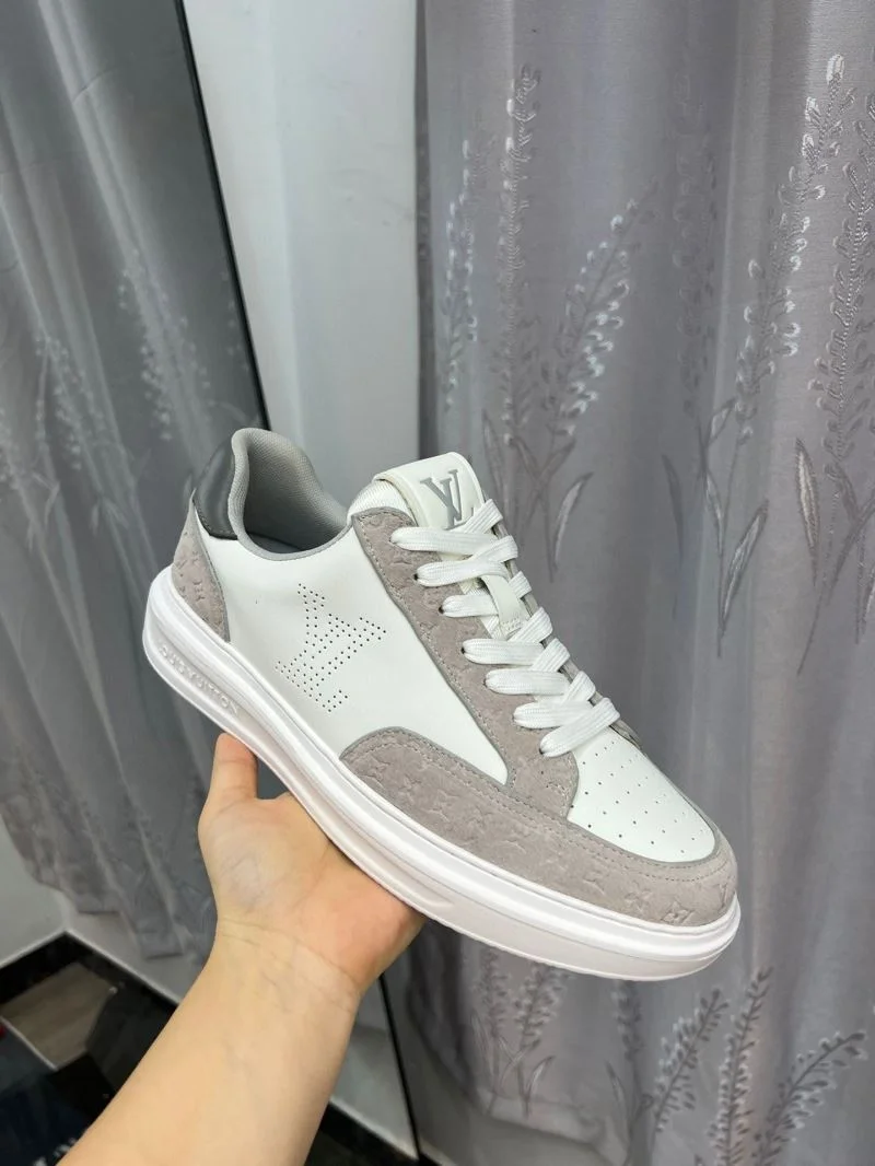 Brand-authenticated Louis Vuitton Low Shoes