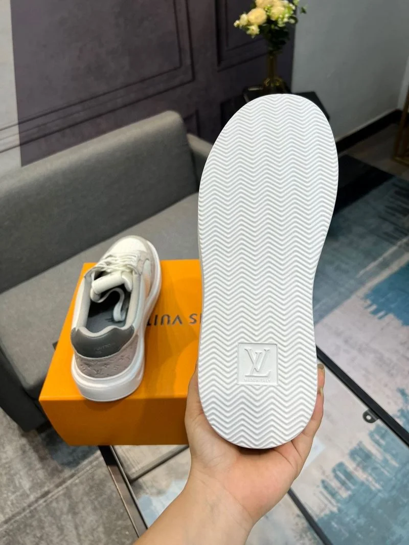 Brand-authenticated Louis Vuitton Low Shoes