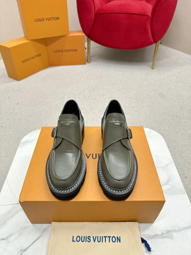 Louis Vuitton Low Shoes
