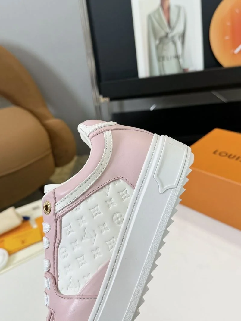 Precise copy Louis Vuitton Low Shoes