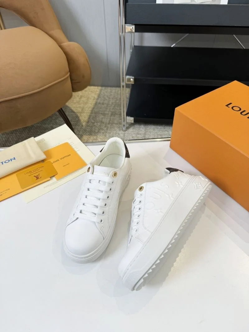 Brand-authenticated Louis Vuitton Low Shoes
