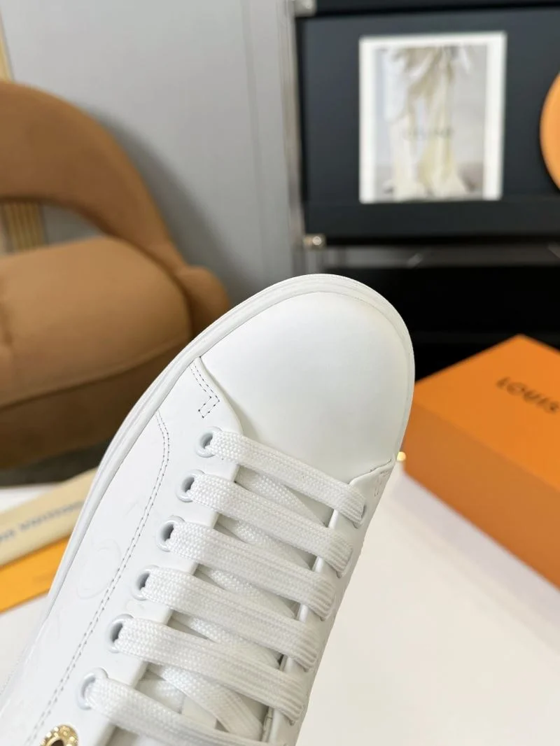 Brand-authenticated Louis Vuitton Low Shoes