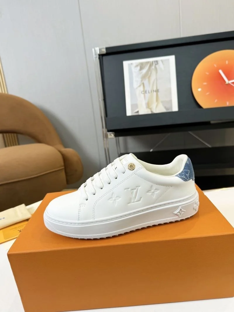 Exact replica Louis Vuitton Low Shoes