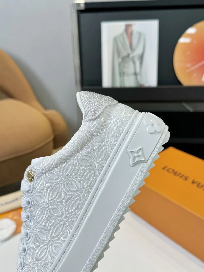 Reasonably priced Louis Vuitton Low Shoes