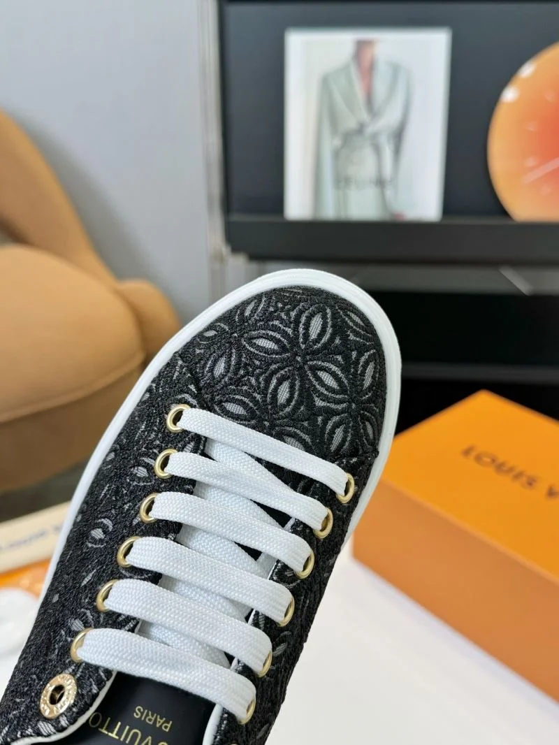 Original Louis Vuitton Low Shoes