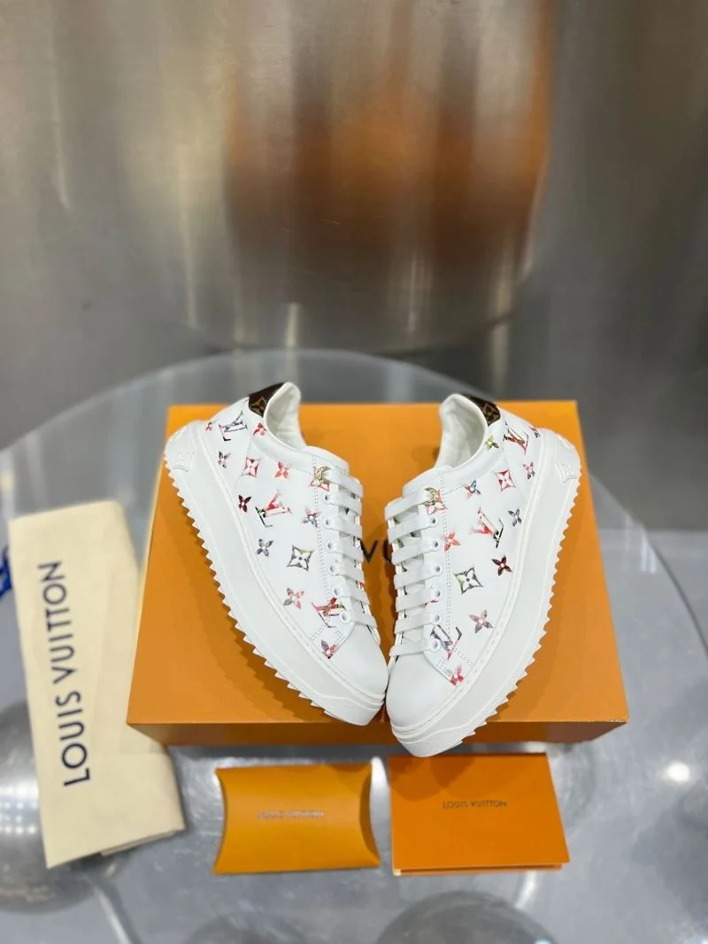 Louis Vuitton Low Shoes