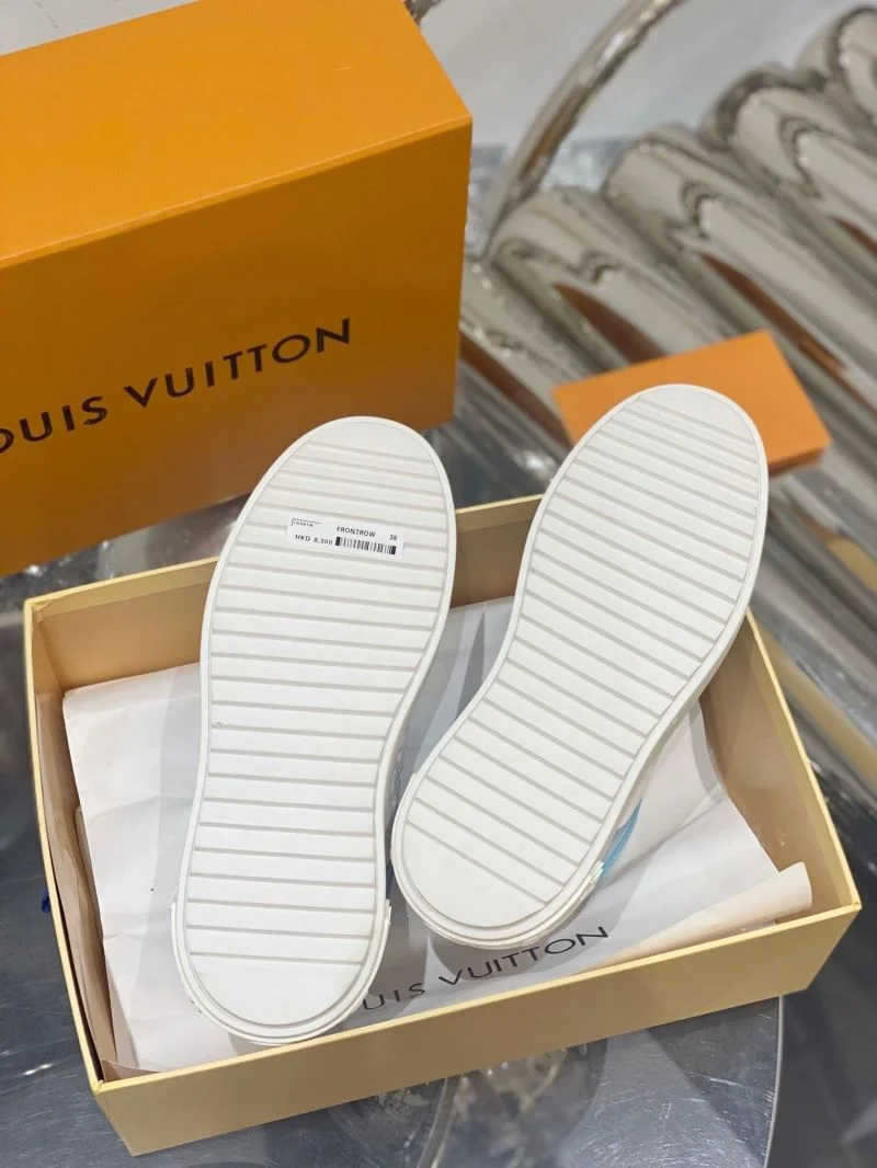 Perfect replica Louis Vuitton Low Shoes