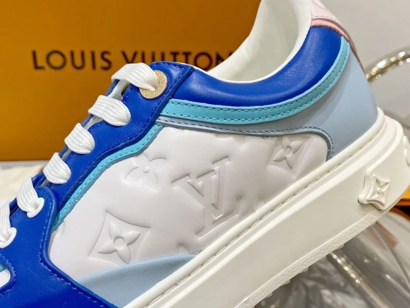 Perfect replica Louis Vuitton Low Shoes