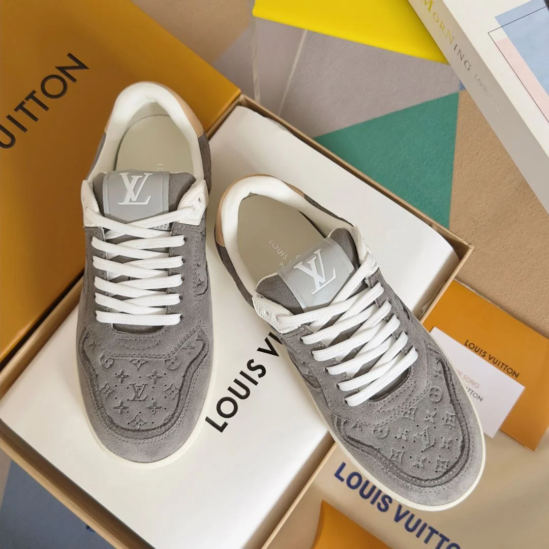 Louis Vuitton Low Shoes