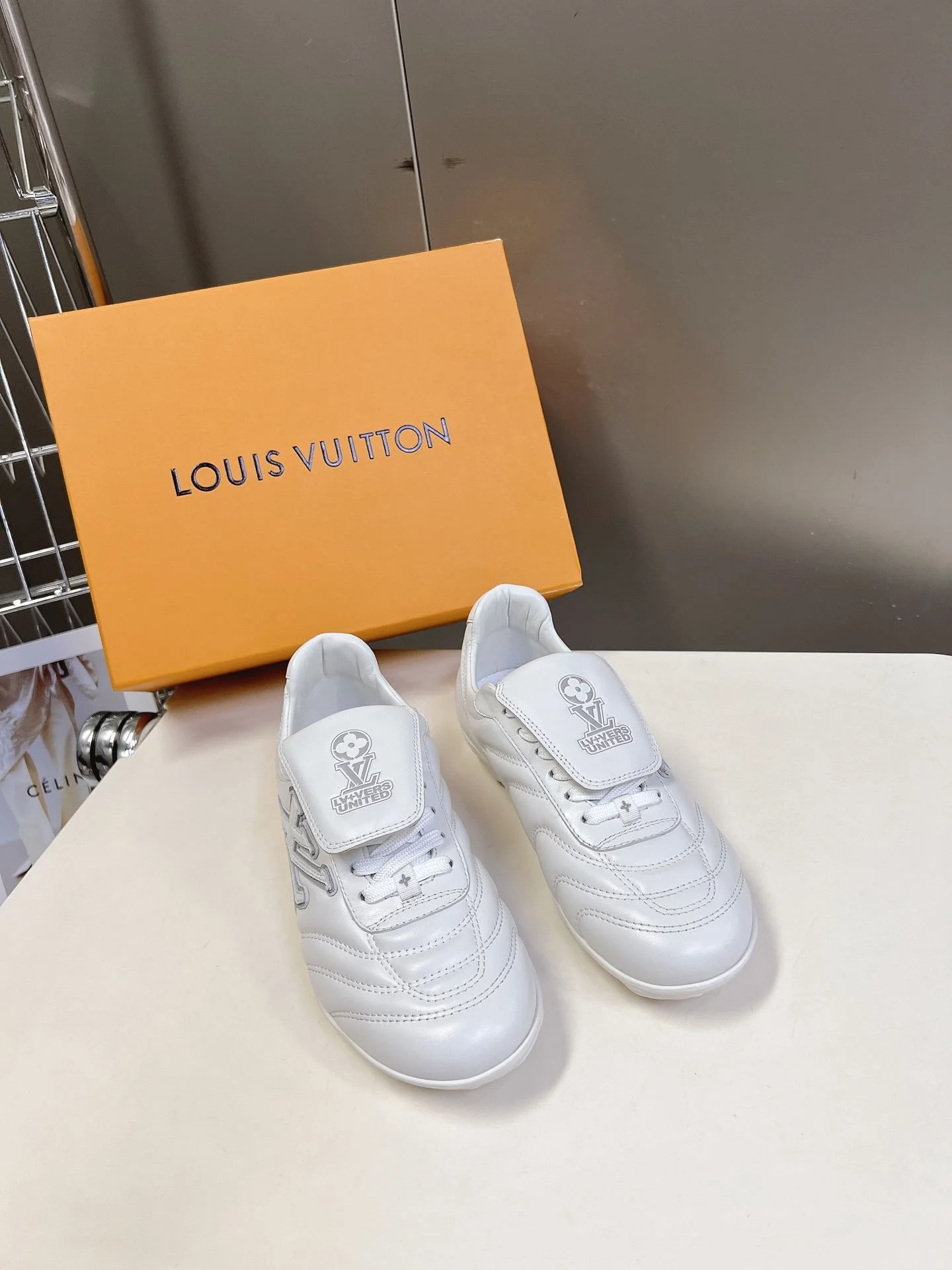 Louis Vuitton Low Shoes