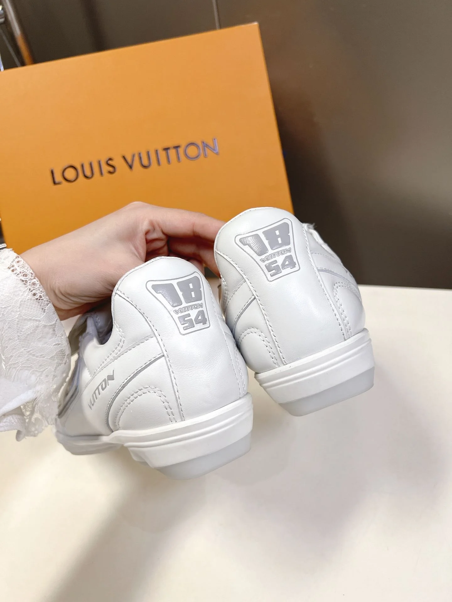 Original Louis Vuitton Low Shoes