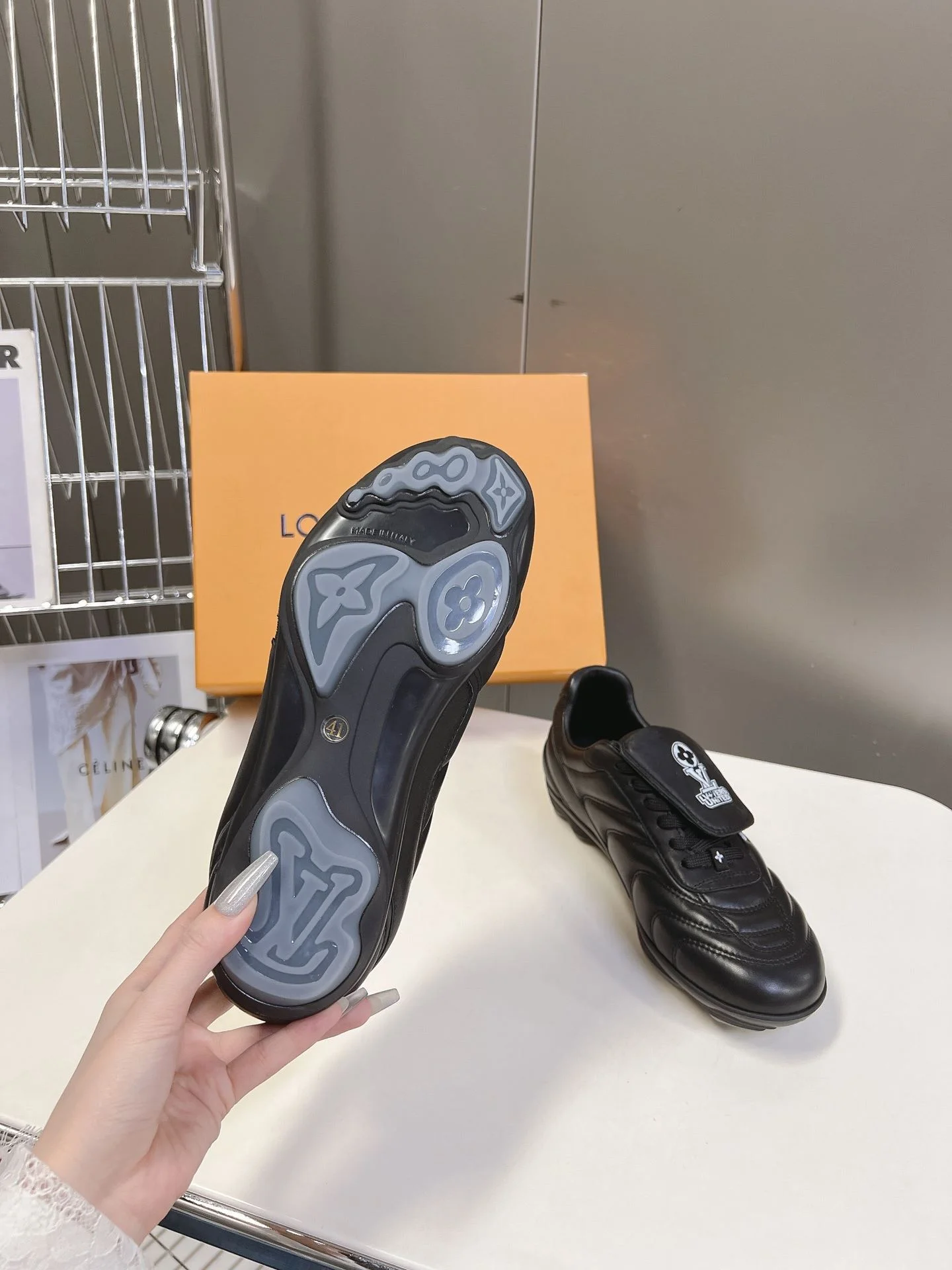 Cut-rate Louis Vuitton Low Shoes