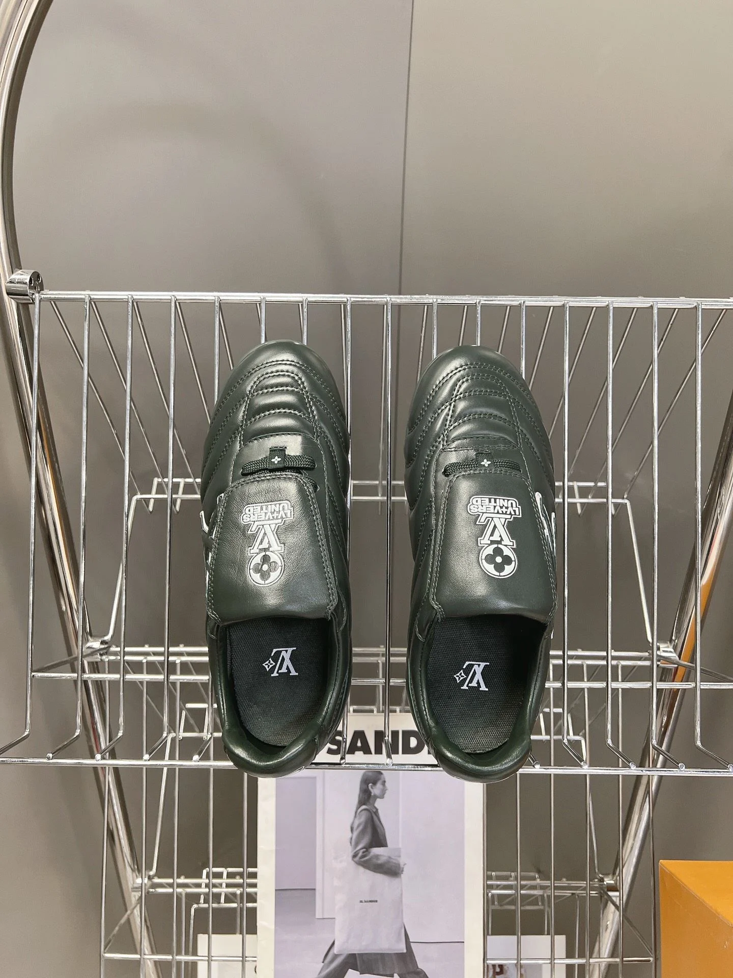 Economical Louis Vuitton Low Shoes