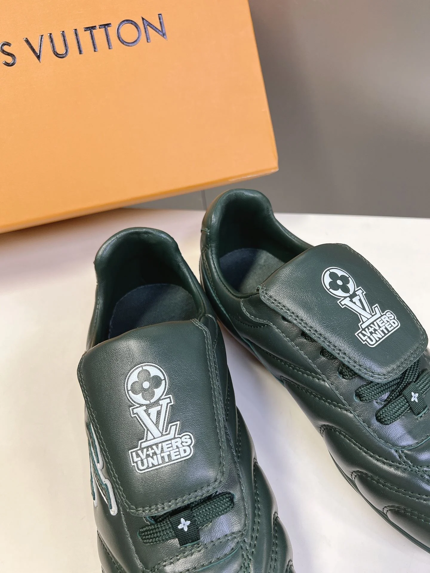 Economical Louis Vuitton Low Shoes
