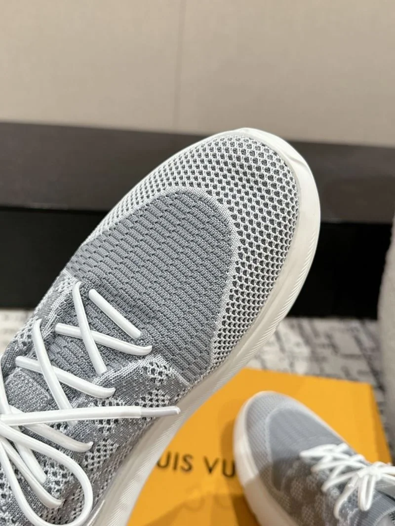 High accuracy Louis Vuitton Low Shoes