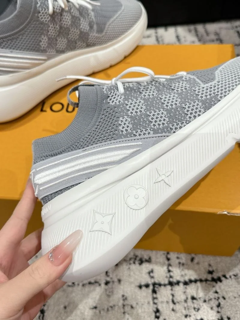 High accuracy Louis Vuitton Low Shoes