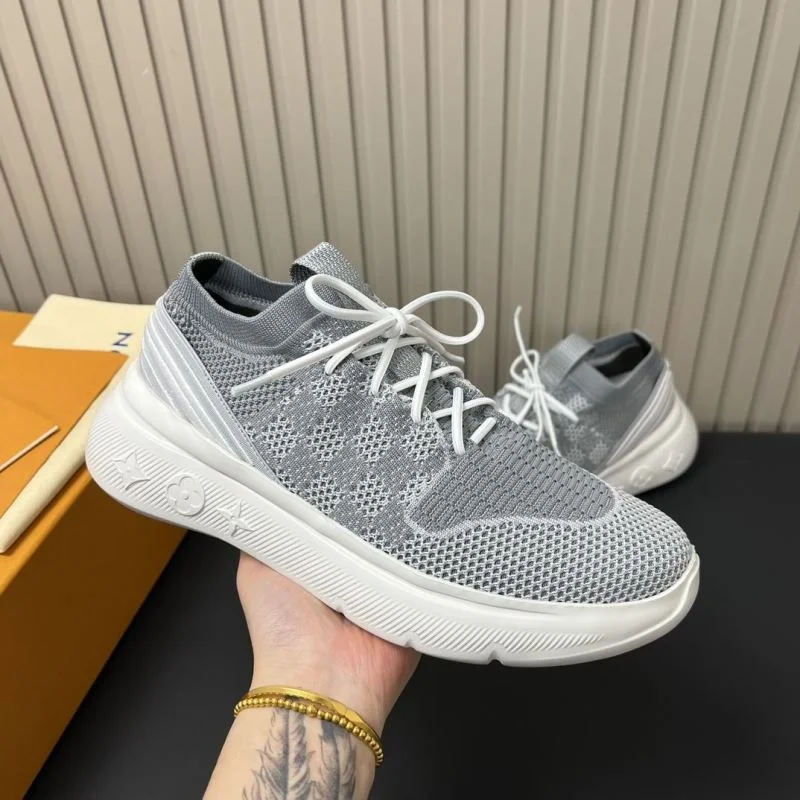 Mirror quality Louis Vuitton Low Shoes