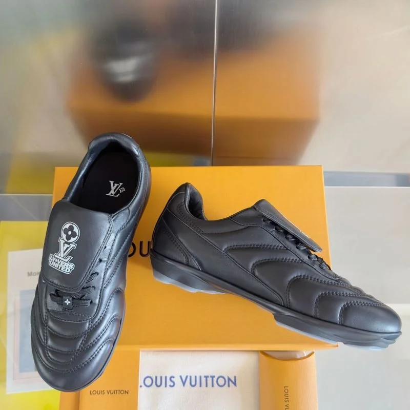 Bargain Louis Vuitton Low Shoes