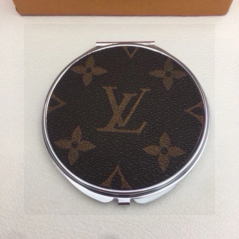 Low-cost Louis Vuitton Makeup Mirror