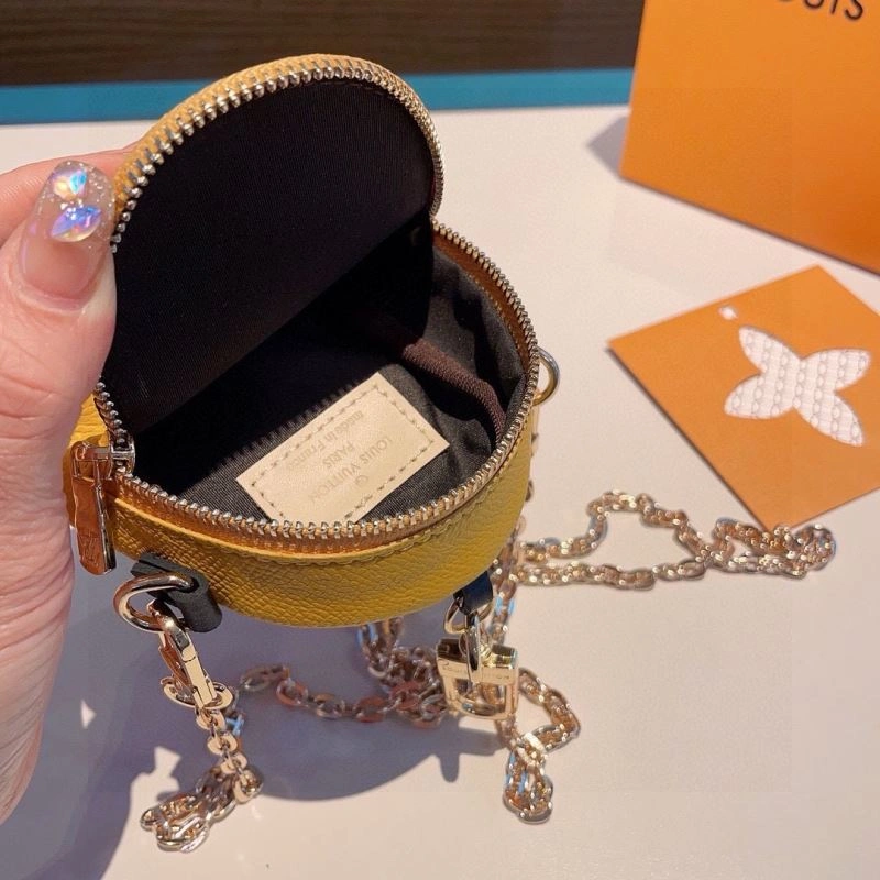 Value-priced Louis Vuitton Mobile Cases
