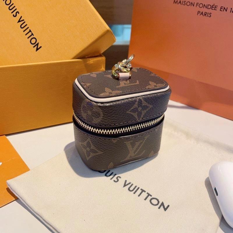 Economical Louis Vuitton Mobile Cases
